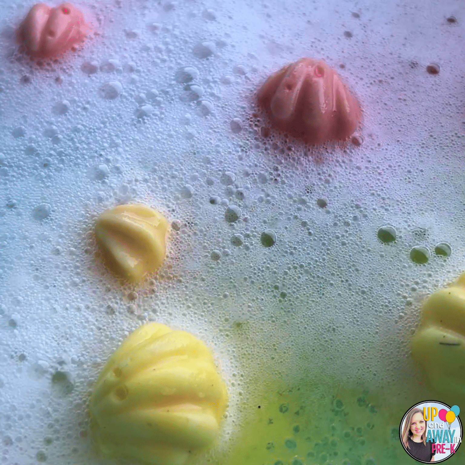 5 EASY Summer Sensory Bins Your Preschooler Will LOVE - Up & Away in Pre-K